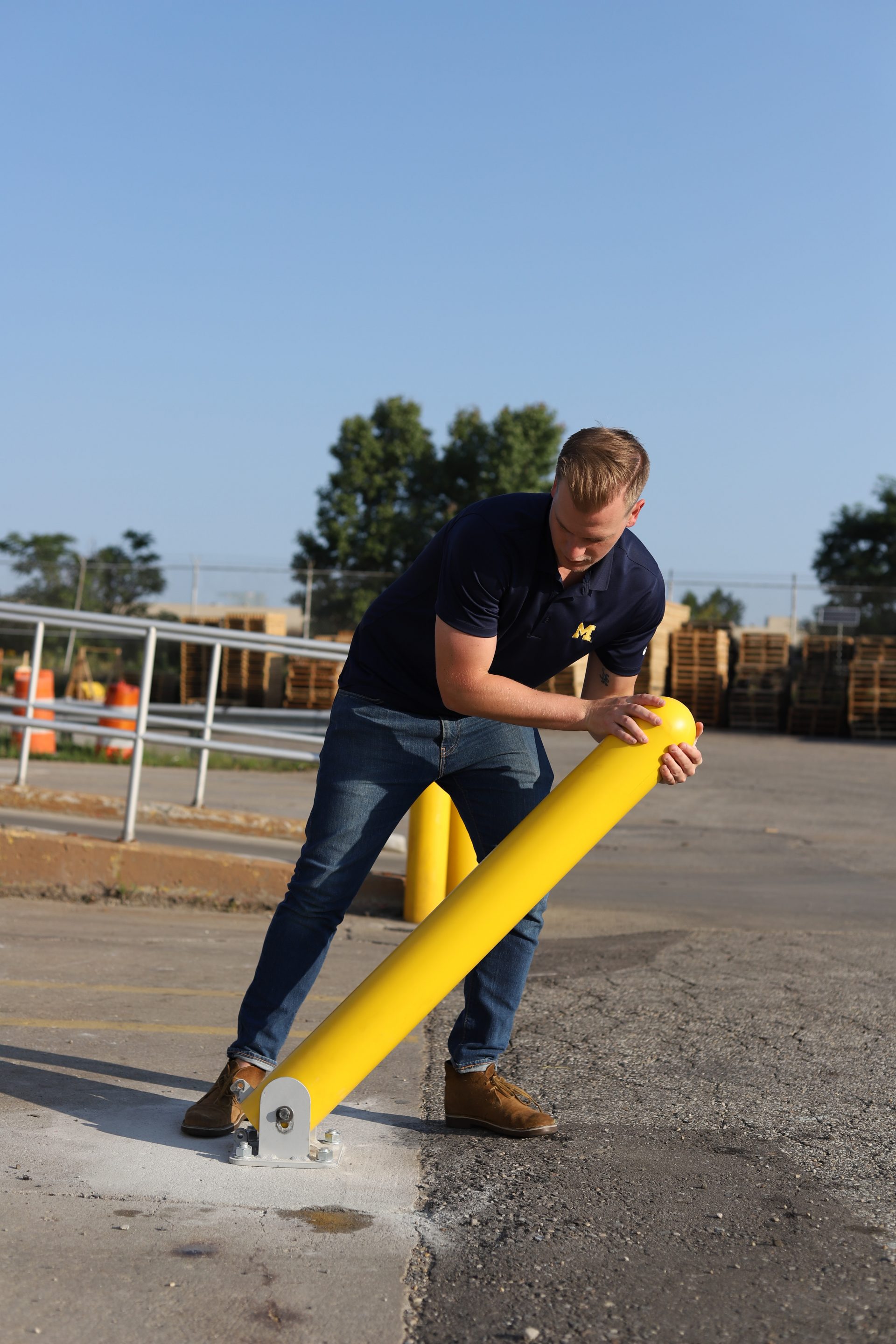 Collapsible Bollard : J&P Signs and Safety